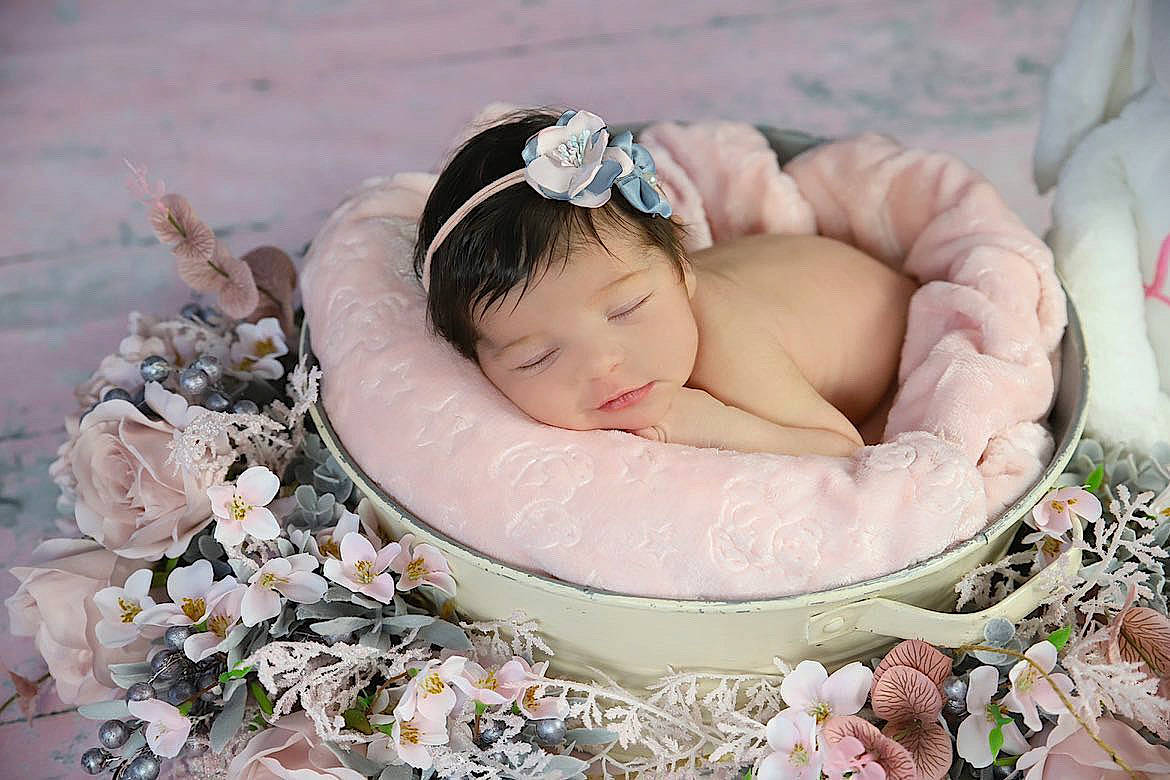 Léane : Signification, origine, personnalité et popularité du prénom bébé