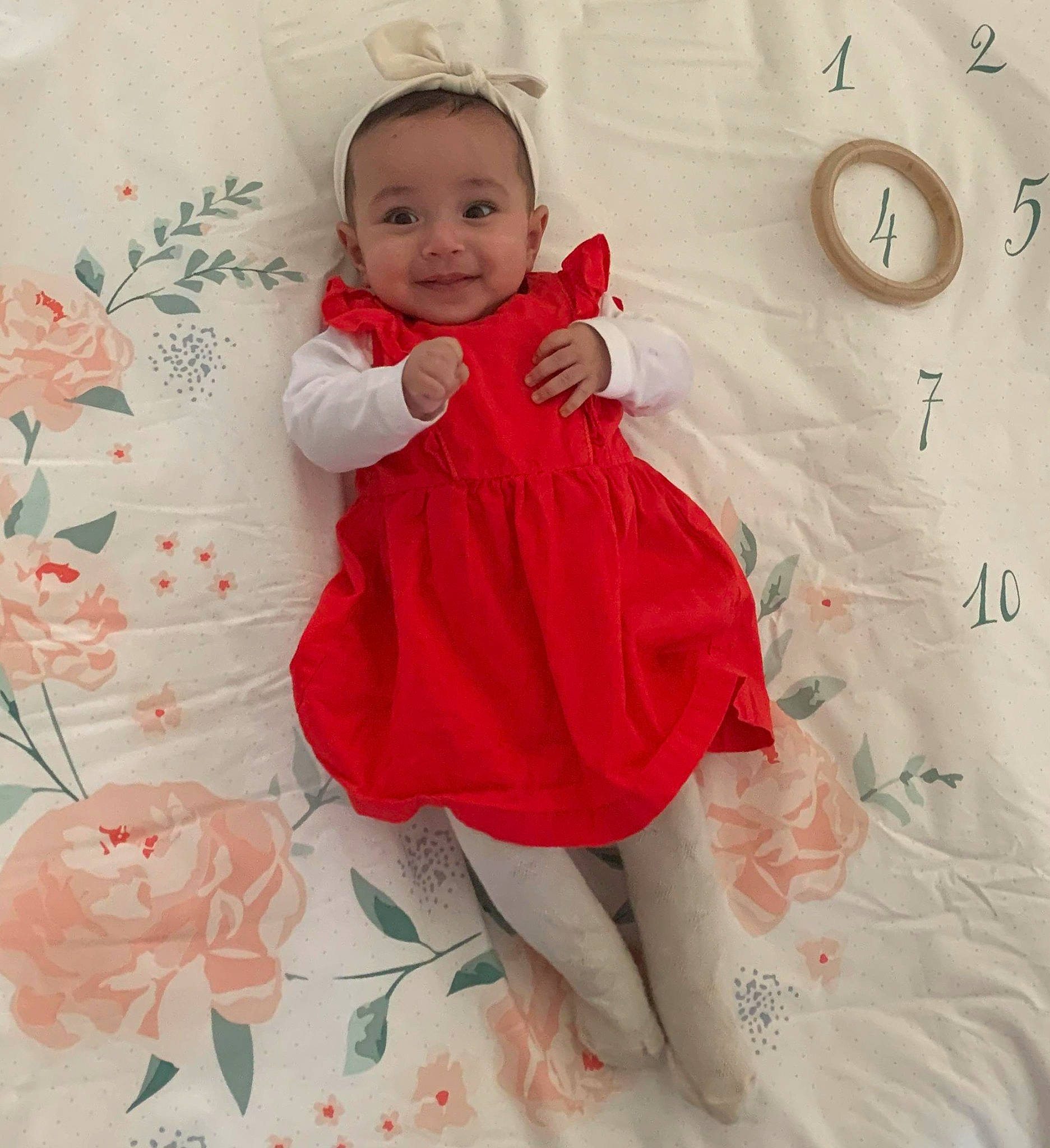 Manel : Signification, origine, personnalité et popularité du prénom bébé