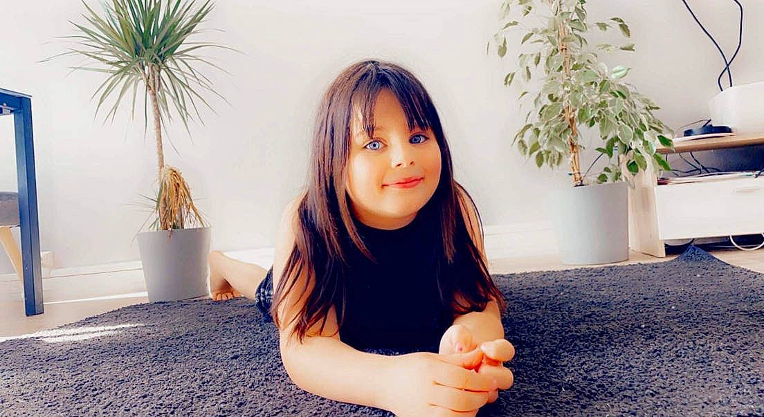 Leyla : Signification, origine, personnalité et popularité du prénom bébé