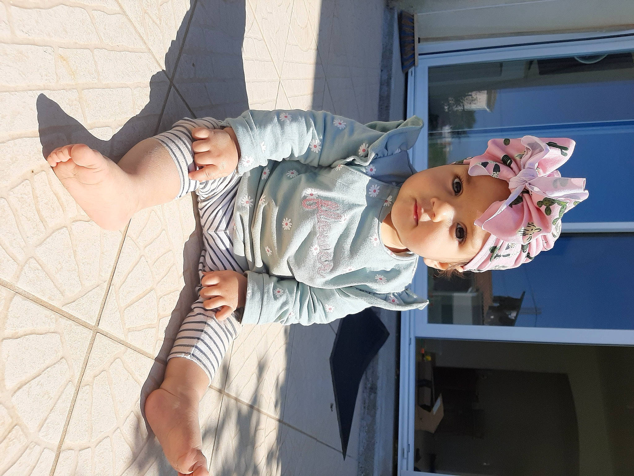 Manel : Signification, origine, personnalité et popularité du prénom bébé