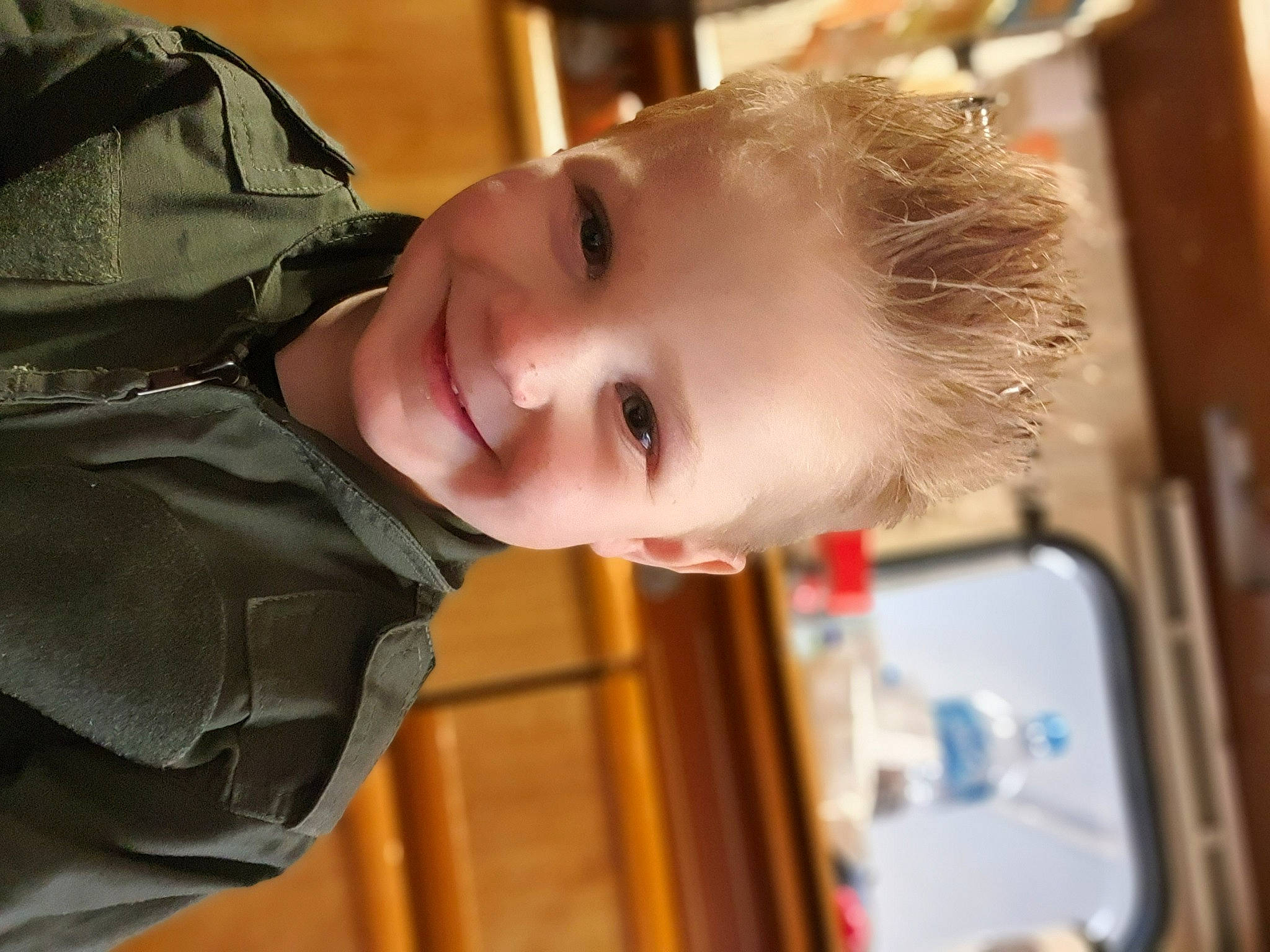 Yohan : Signification, origine, personnalité et popularité du prénom bébé