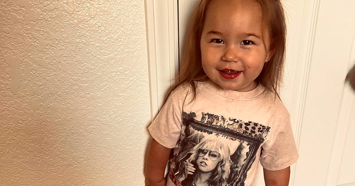 Vote Brynlee from Ardmore in Junior Pageant - Instant Rewards